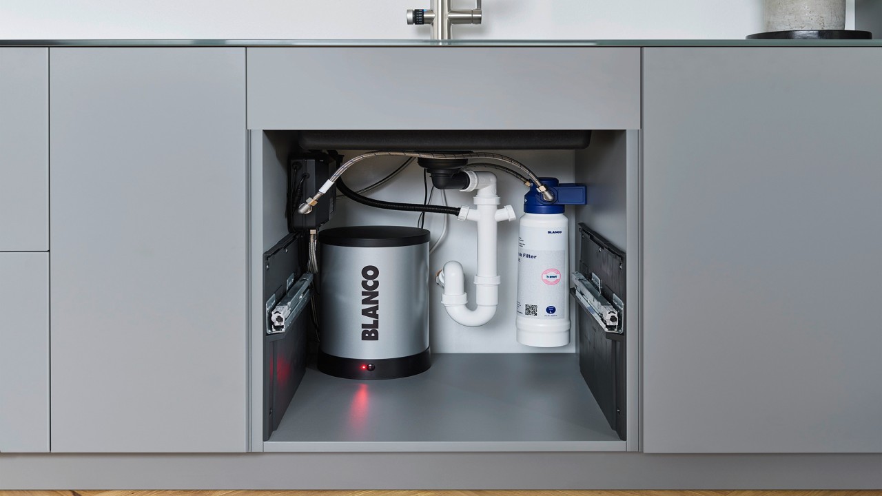 Hot water mixer taps from BLANCO | BLANCO