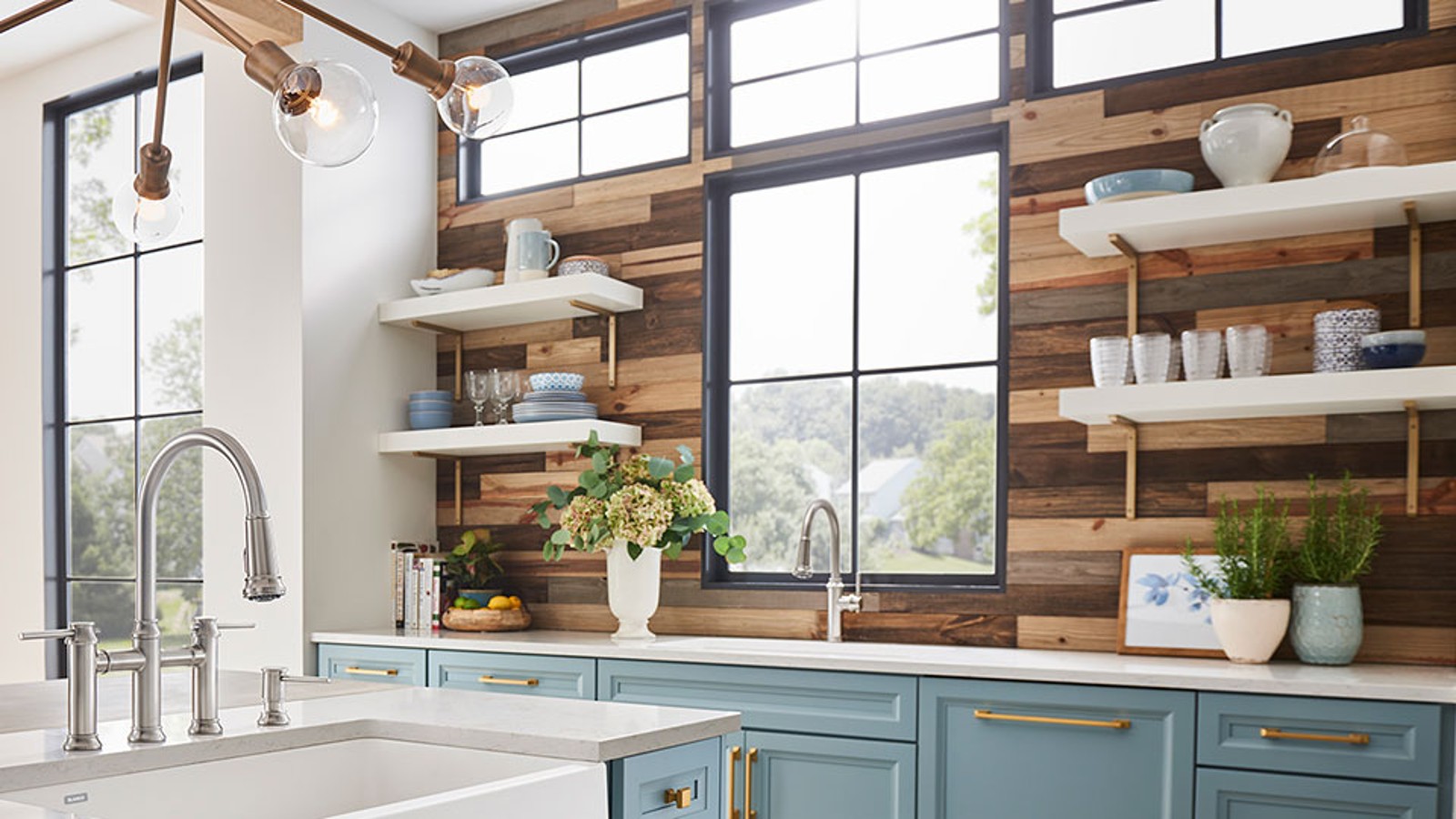 10 Modern Farmhouse Kitchen Design Ideas | BLANCO