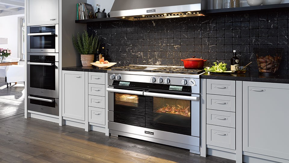 Kitchen Design Trends Through the Decades | BLANCO