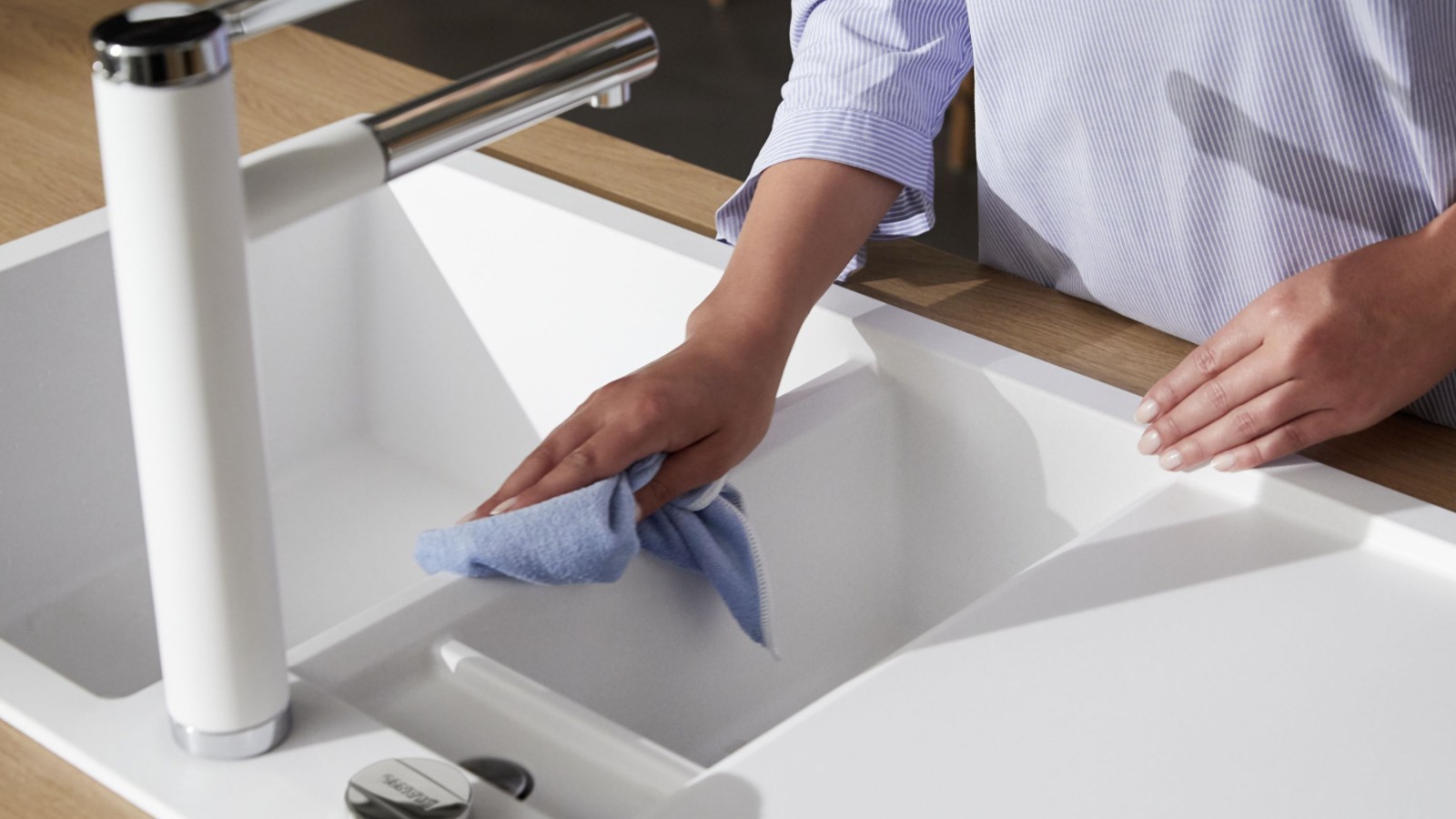 Cleaning granite sinks: Care for your SILGRANIT sink | BLANCO