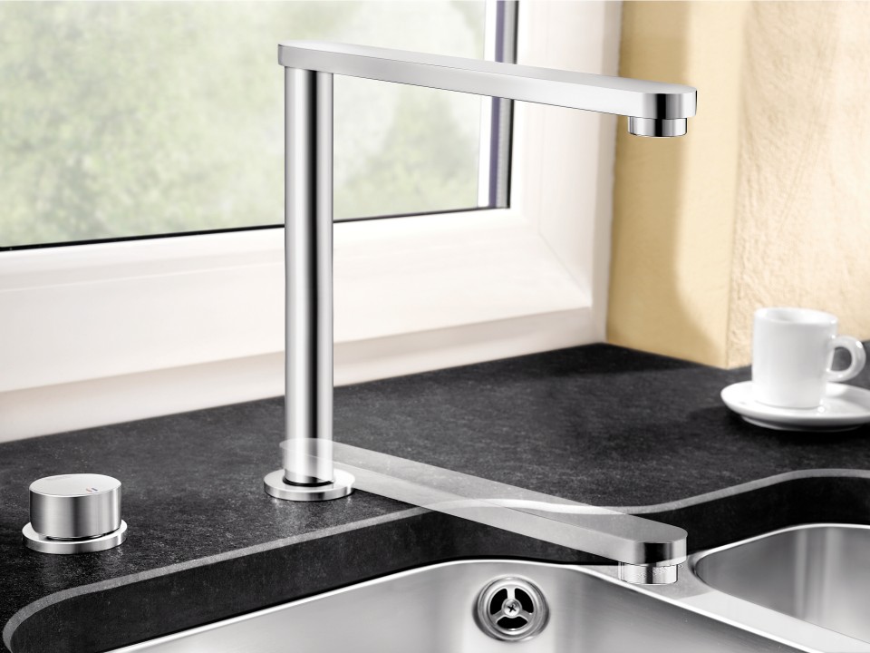 Window-facing mixer tap for kitchen sinks with a view | BLANCO