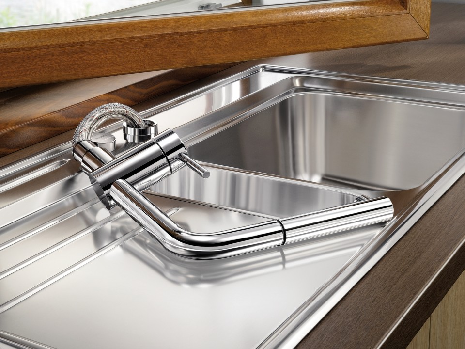 Window-facing mixer tap for kitchen sinks with a view | BLANCO