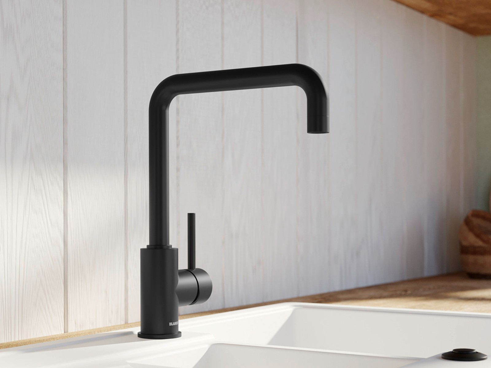 MILI | Convenience in a contoured design | BLANCO | BLANCO