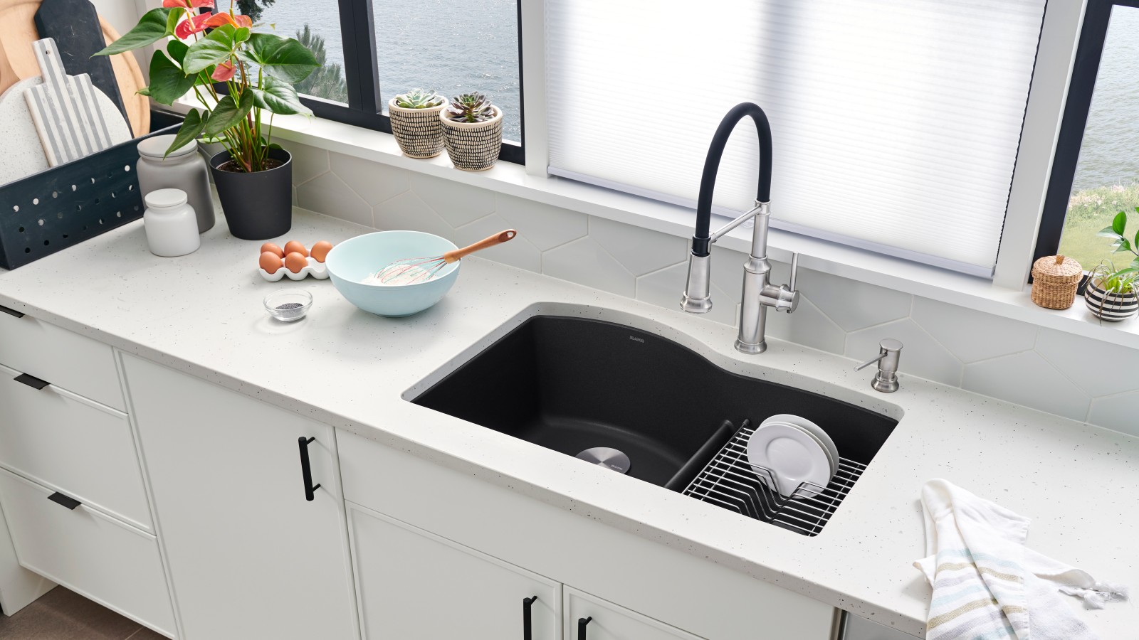 Shop BLANCO DIAMOND Silgranit Kitchen Sinks | BLANCO