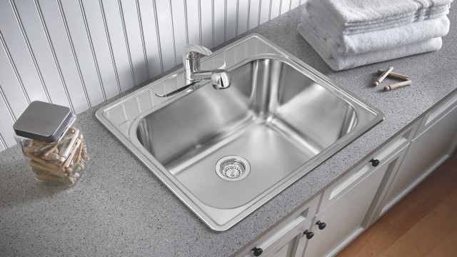 Shop BLANCO ESSENTIAL Kitchen Sinks | BLANCO