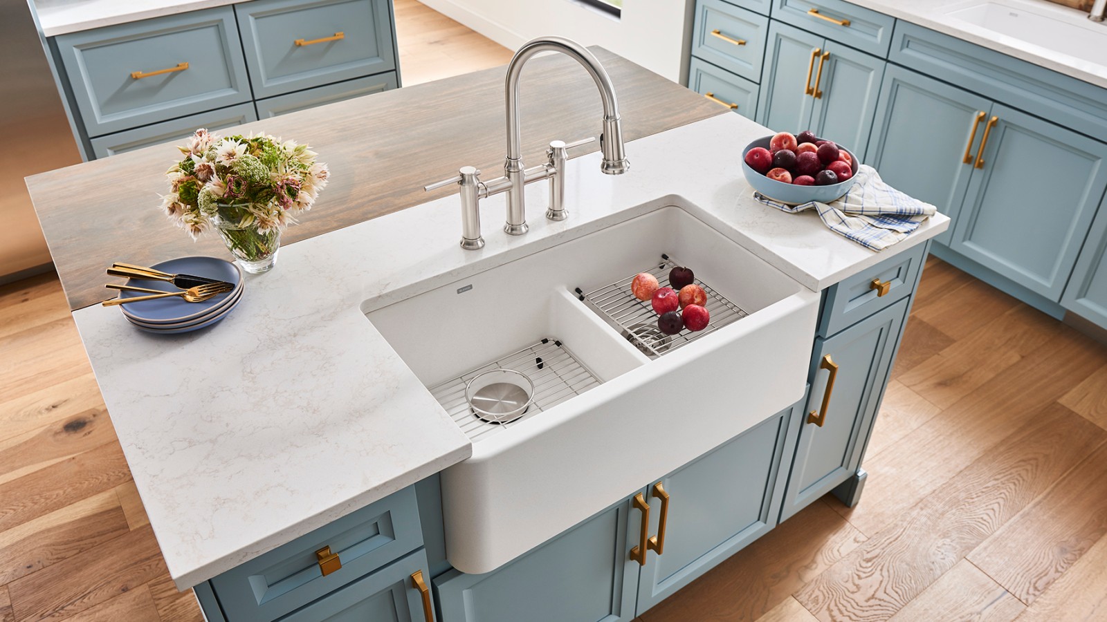 Shop BLANCO IKON Apron Front Kitchen Sinks | BLANCO