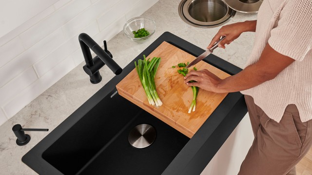 Shop VINTERA farmhouse kitchen sinks | BLANCO