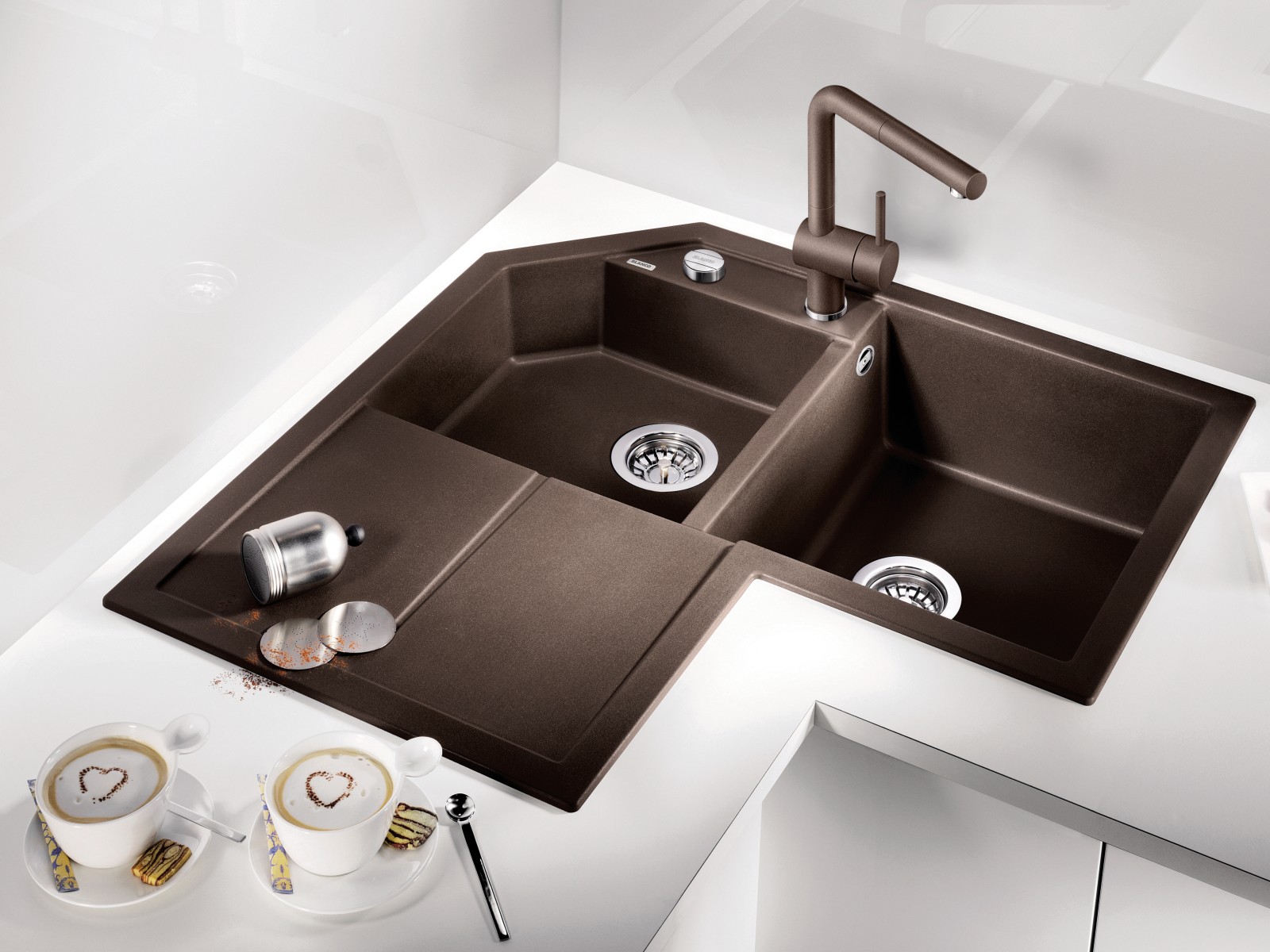 BLANCO METRA | BLANCO