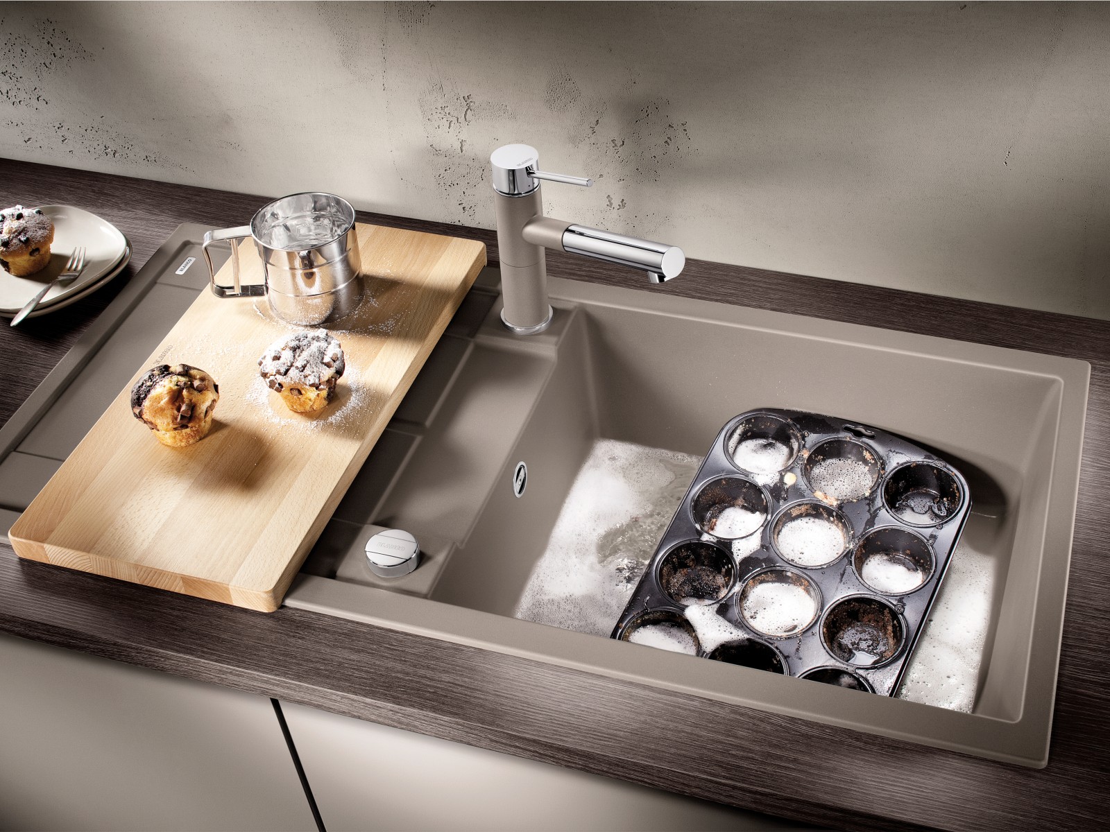 BLANCO METRA | BLANCO